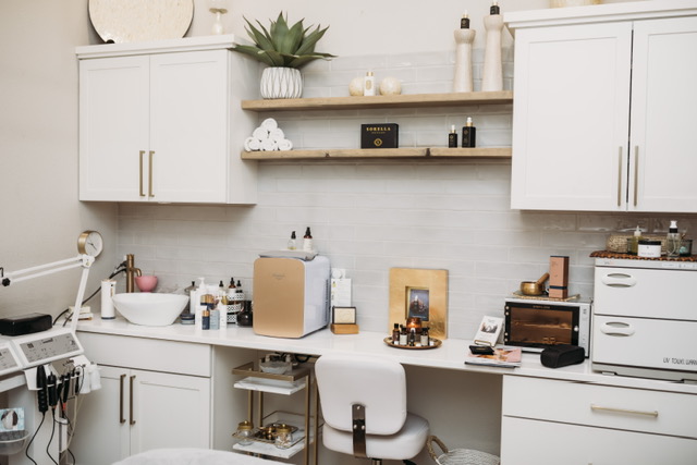 A Look Inside – Benjamin & Co. Esthetique